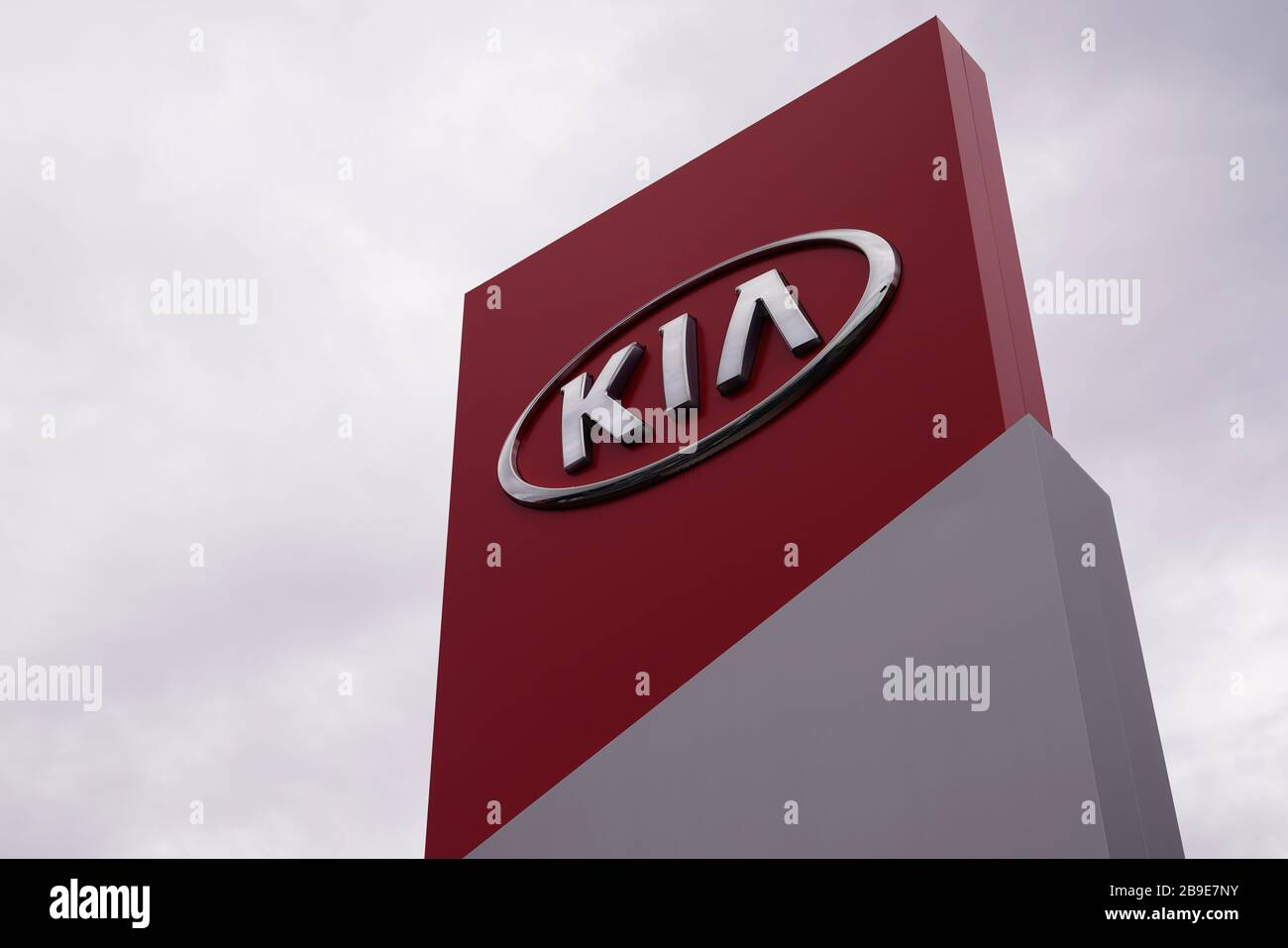 Kia marketing logo hi-res stock photography and images - Alamy