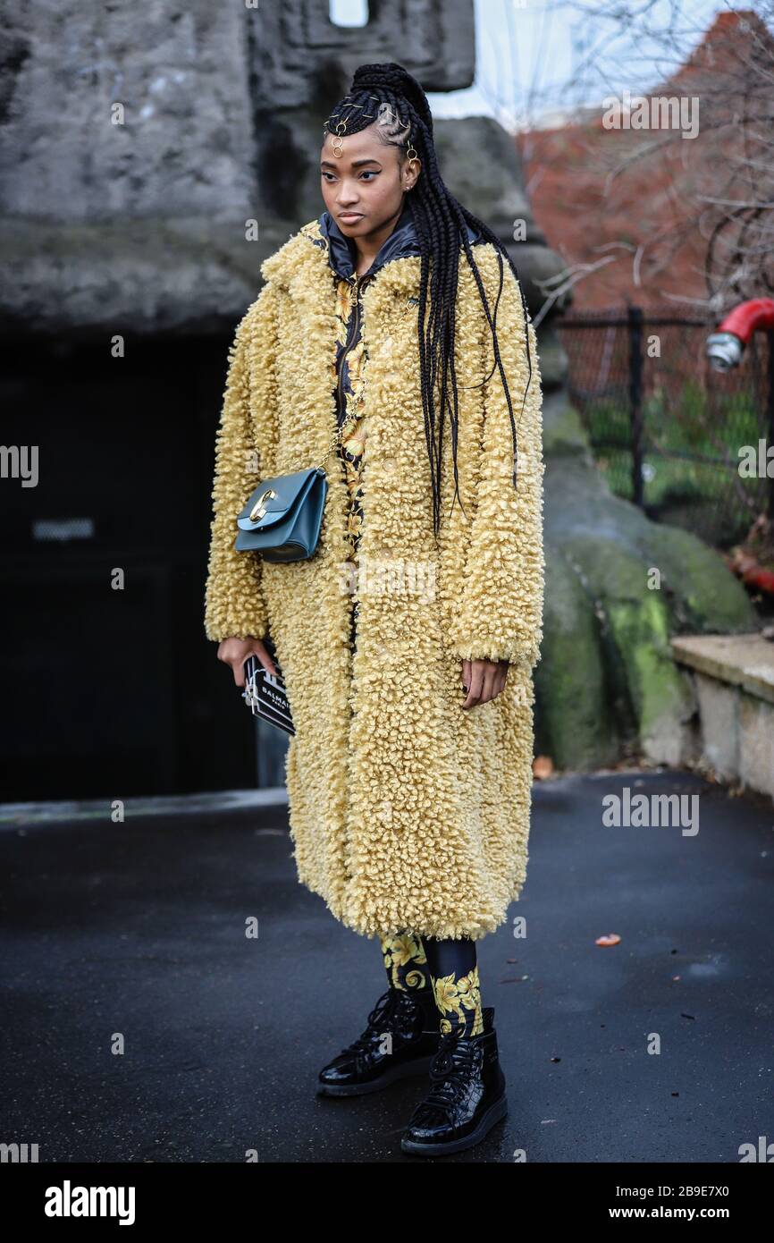 PARIS, France- March 1 2019: Candace Marie on the street in Paris Stock ...