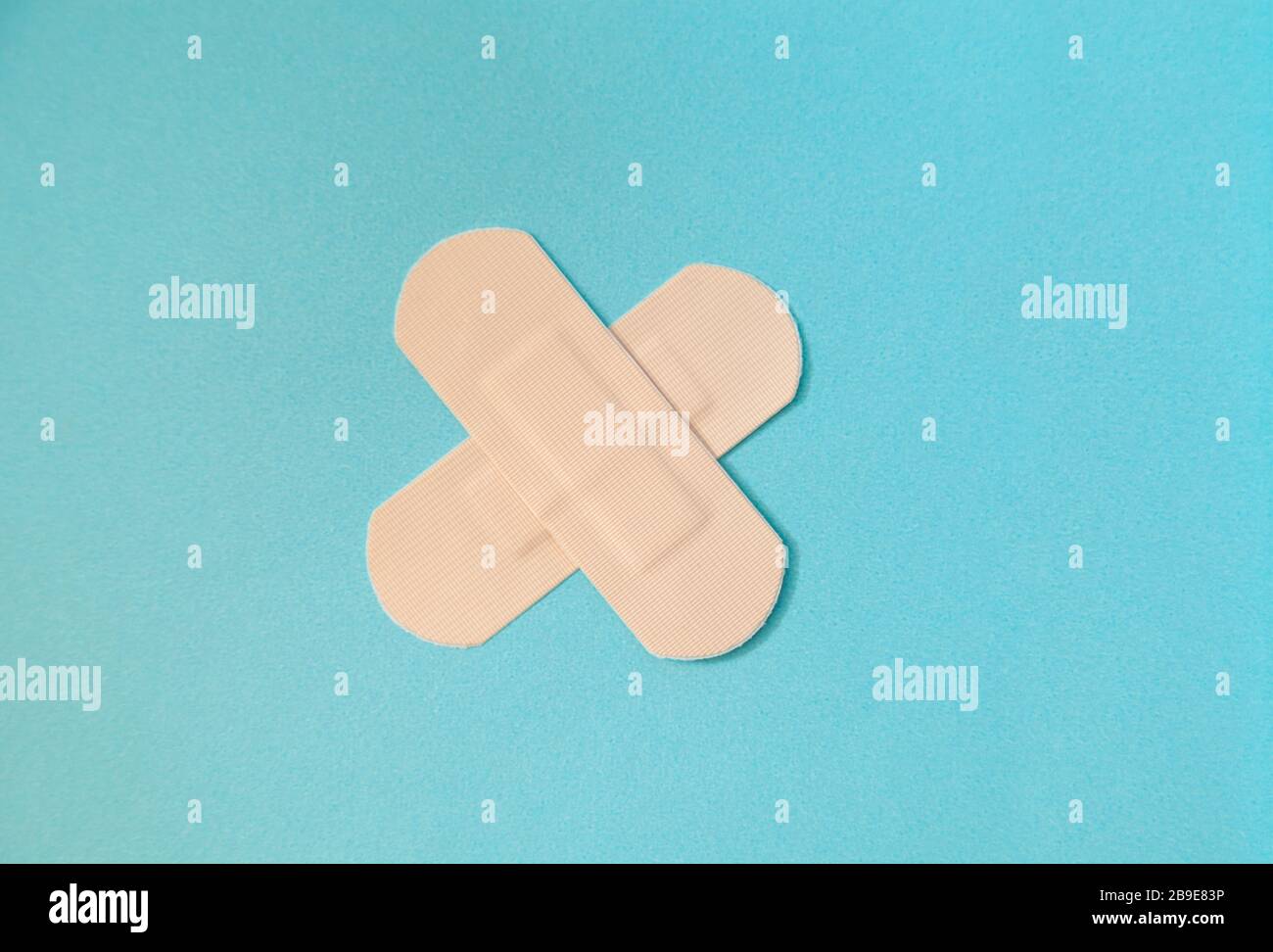 Plasters bandages hi-res stock photography and images - Alamy