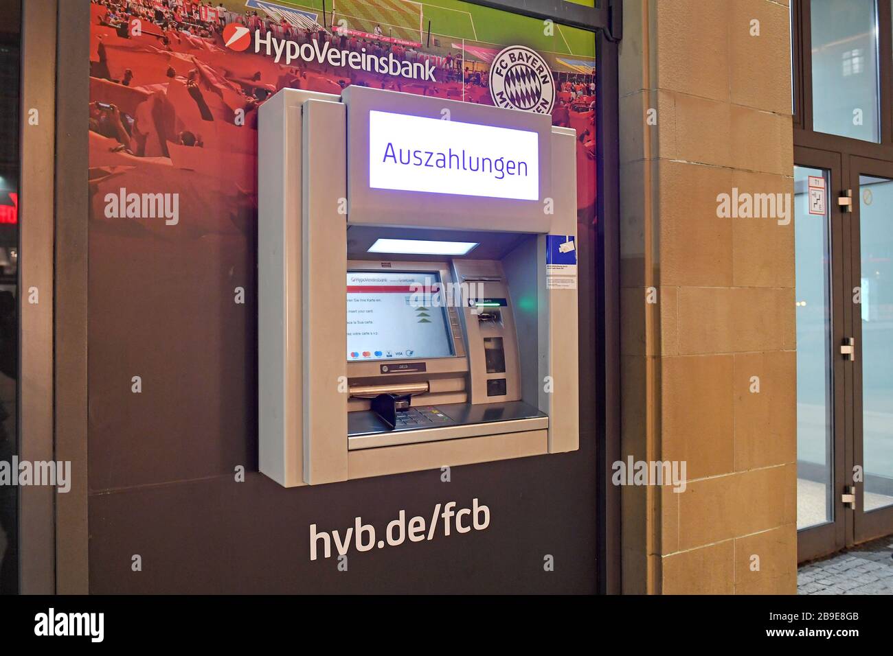 Euro notes atm hi-res stock photography and images - Alamy
