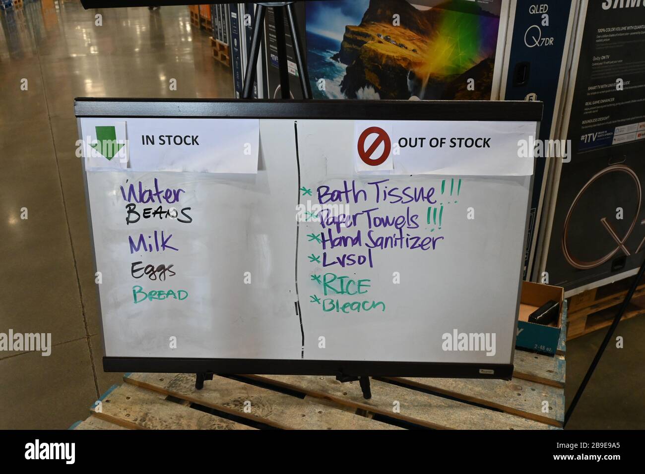 Stock supply notice at Target Department store amid the coronavirus ...