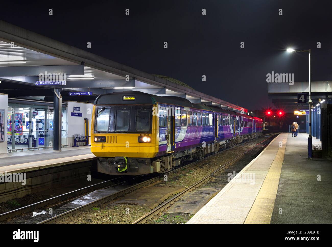 Northern Rail class 142 pacer train 142078 + class 158 sprinter train ...