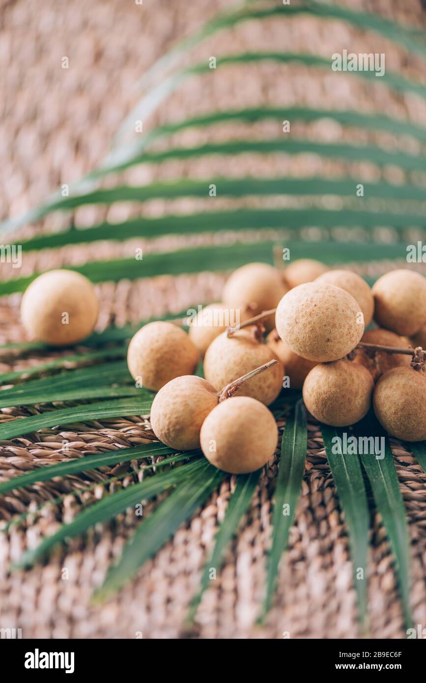 Chinese longans hi-res stock photography and images - Alamy