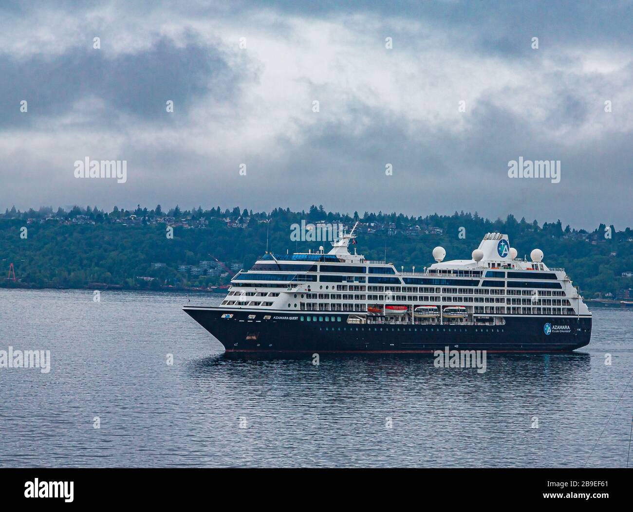 Azamara quest cruise ship hi-res stock photography and images - Alamy