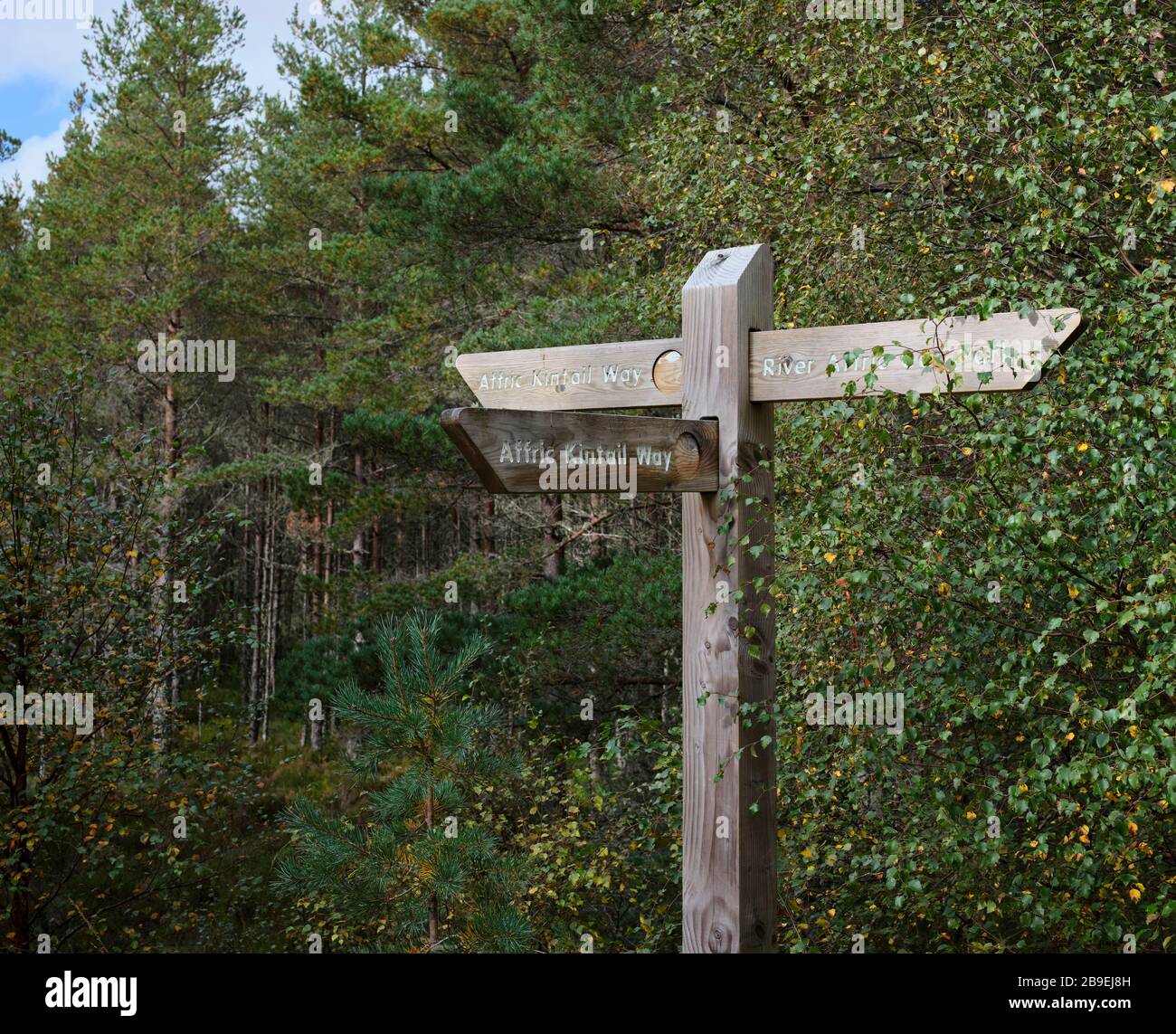 Sign for Affric Kintail Way and River Affric Car Park. Walk in Glen ...