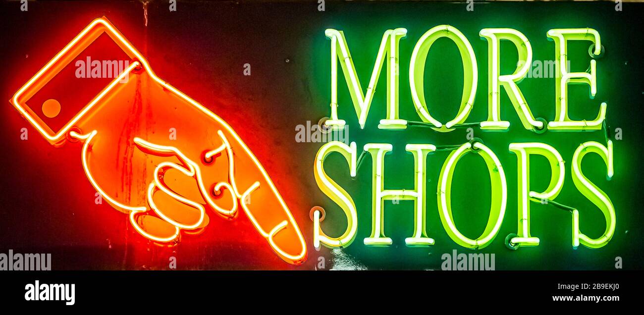 Neon shops hi-res stock photography and images - Alamy