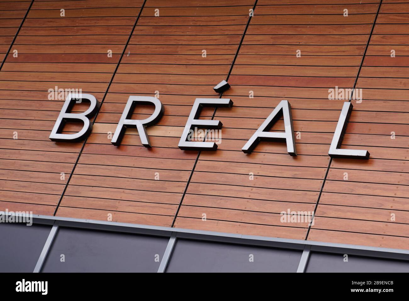 Bordeaux , Aquitaine / France - 02 20 2020 : Breal sign shop logo ...