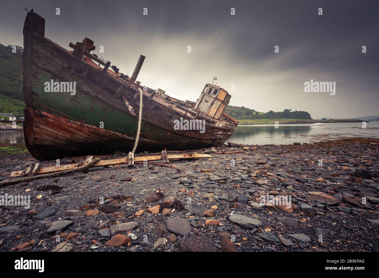Shipwreck in scotland hi-res stock photography and images - Alamy