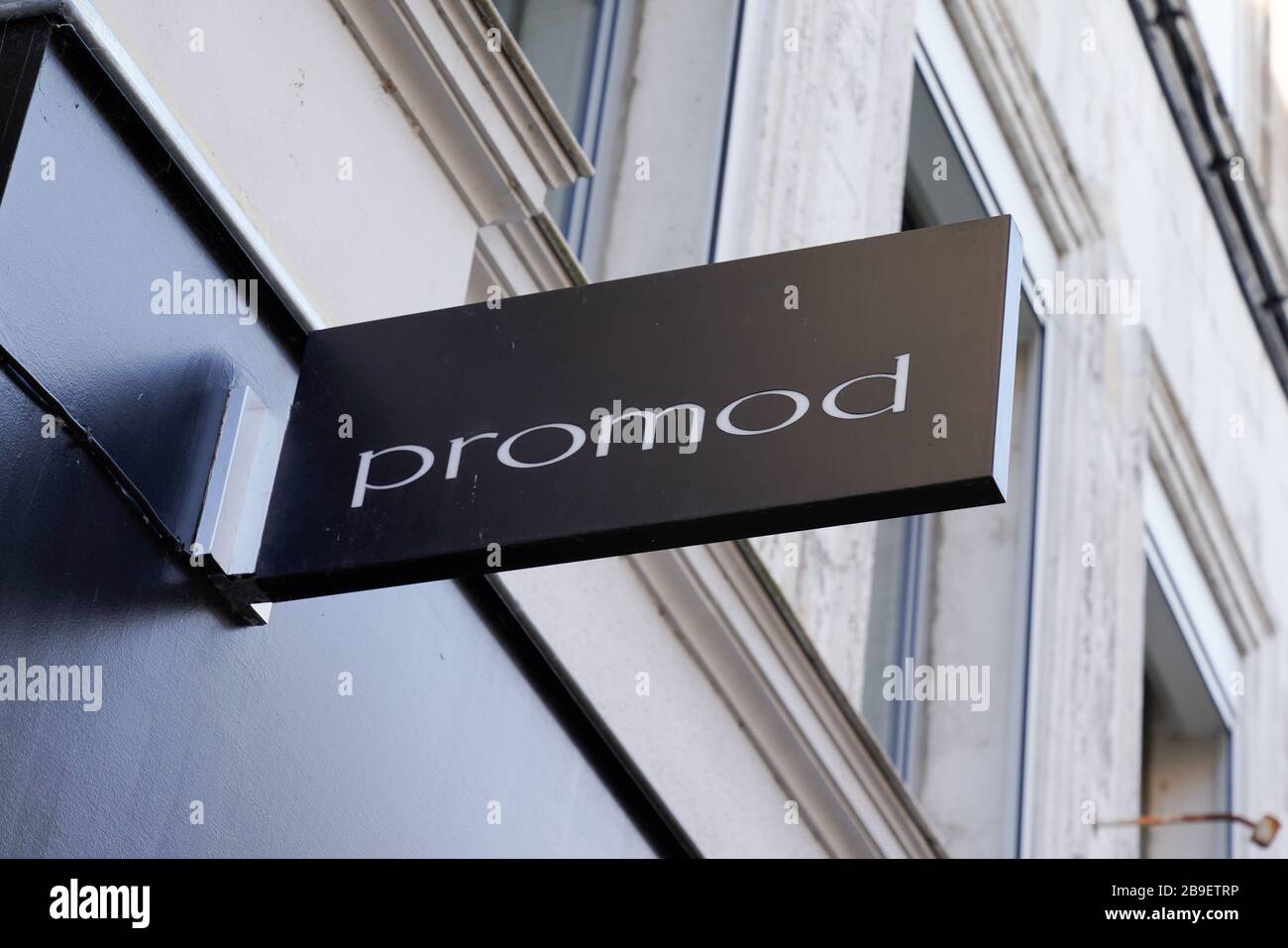 Promod logo hi-res stock photography and images - Alamy
