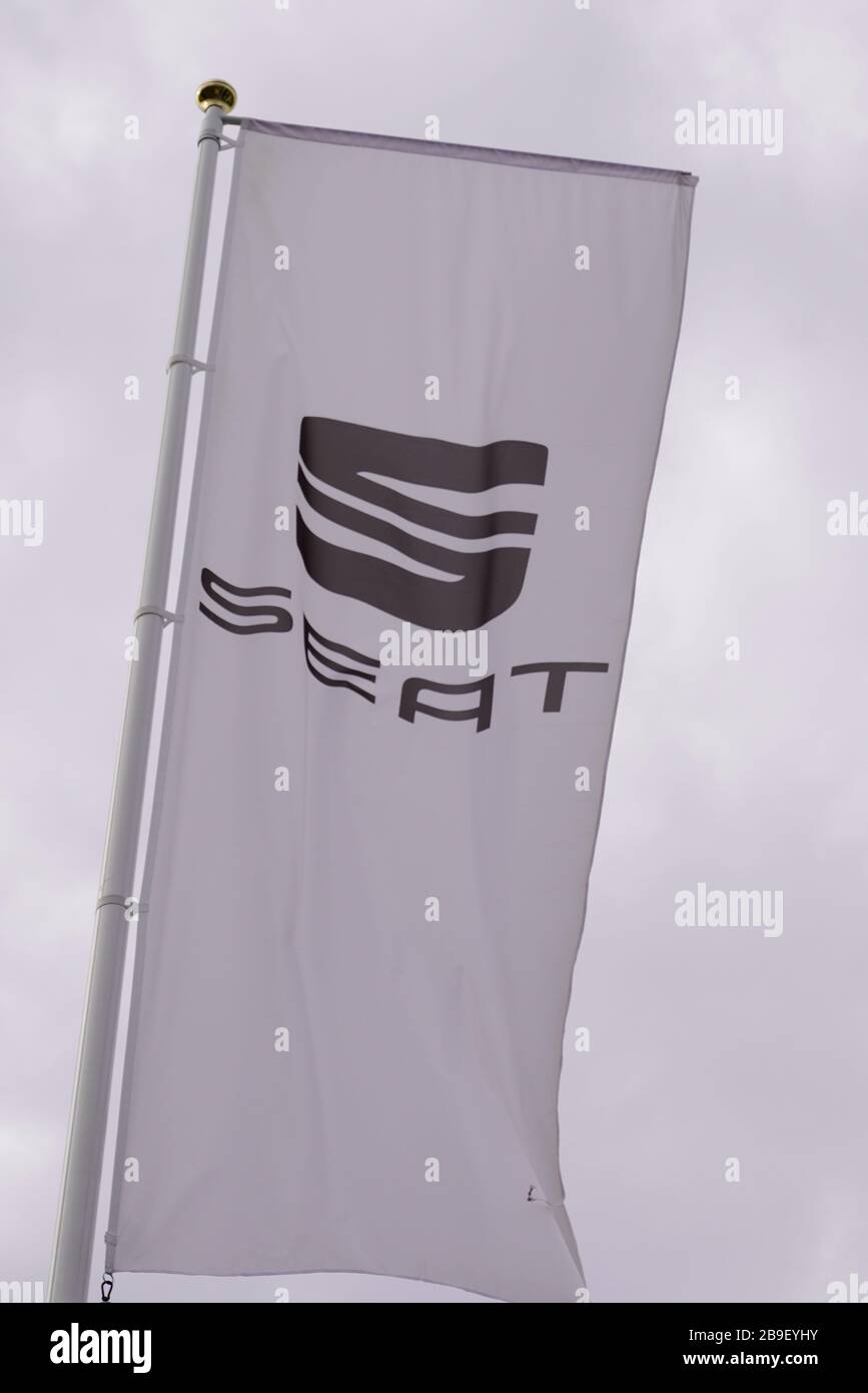 Seat Spanish Car Manufacturer Logo High Resolution Stock Photography ...