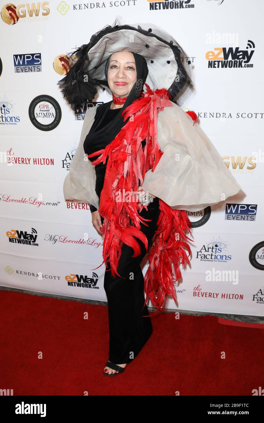 11th Annual Lady in Red Diamond Rose Awards presented by the ...