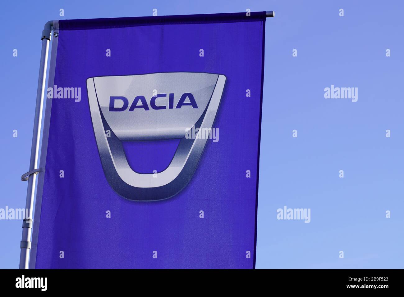Dacia logo hi-res stock photography and images - Alamy