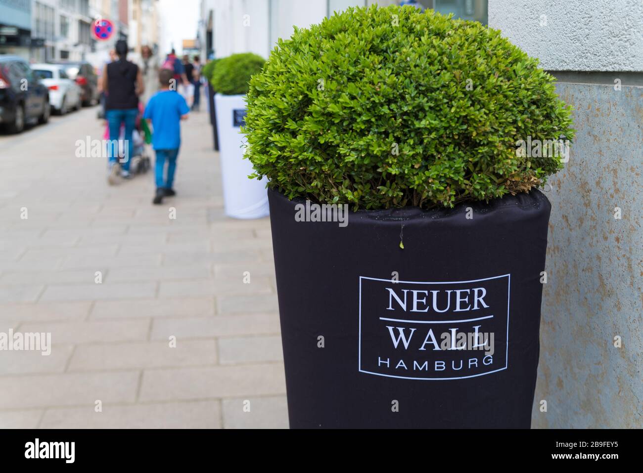 HAMBURG, GERMANY - MAY 12, 2018: Neuer Wall, or New Wall in english ...