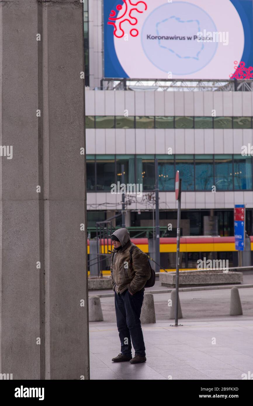 Homeless person in Warsaw, Poland during coronavirus lockdown Stock ...