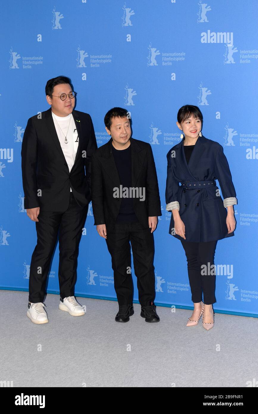 Swimming out till the sea turns blue hi-res stock photography and ...