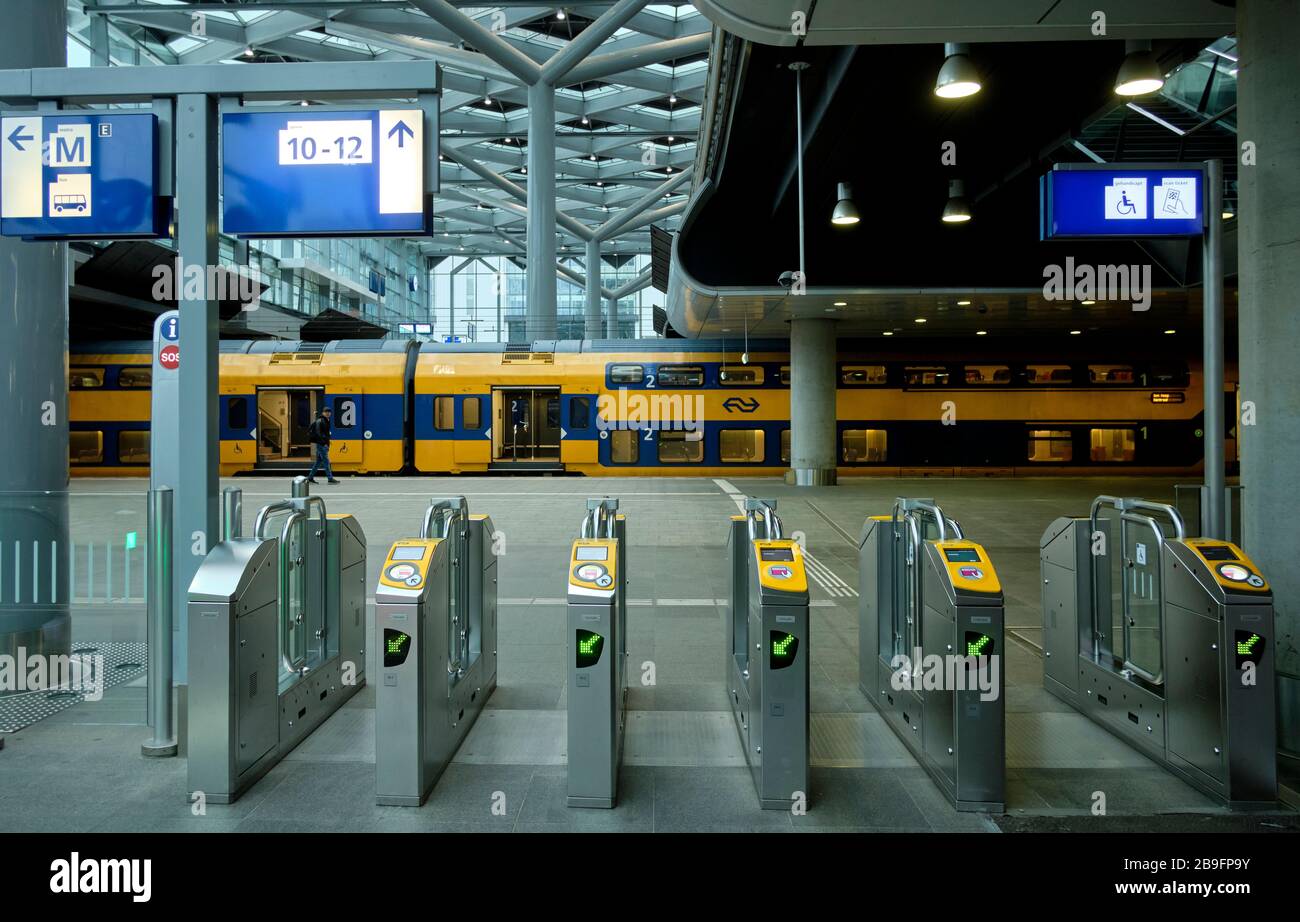 Acces gates where you can scan your card to get to the public transport ...