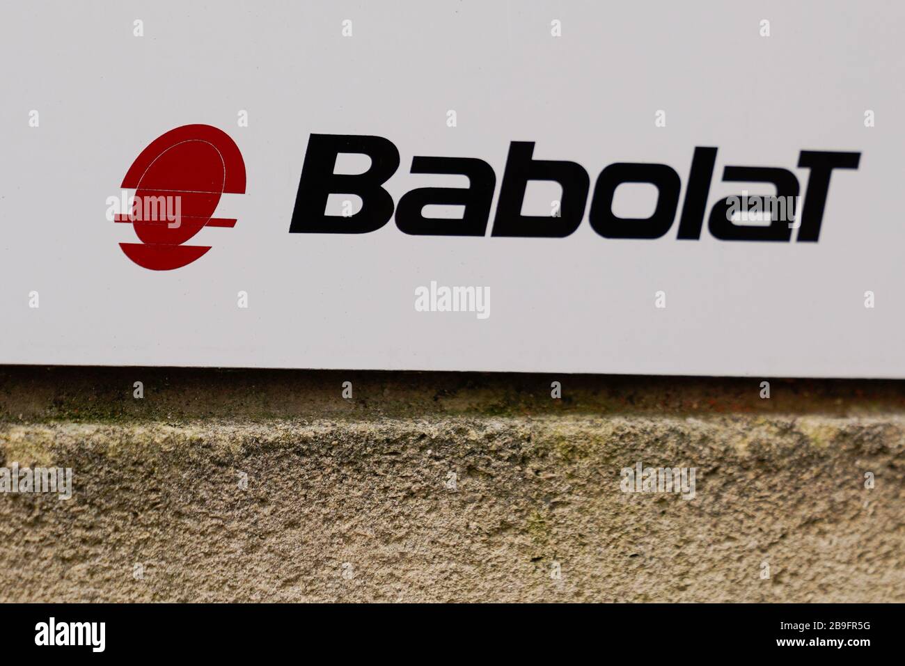 Health net logo hi-res stock photography and images - Alamy