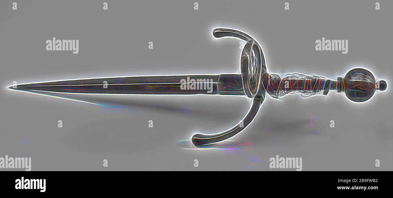 Different shaped combs hi-res stock photography and images - Alamy