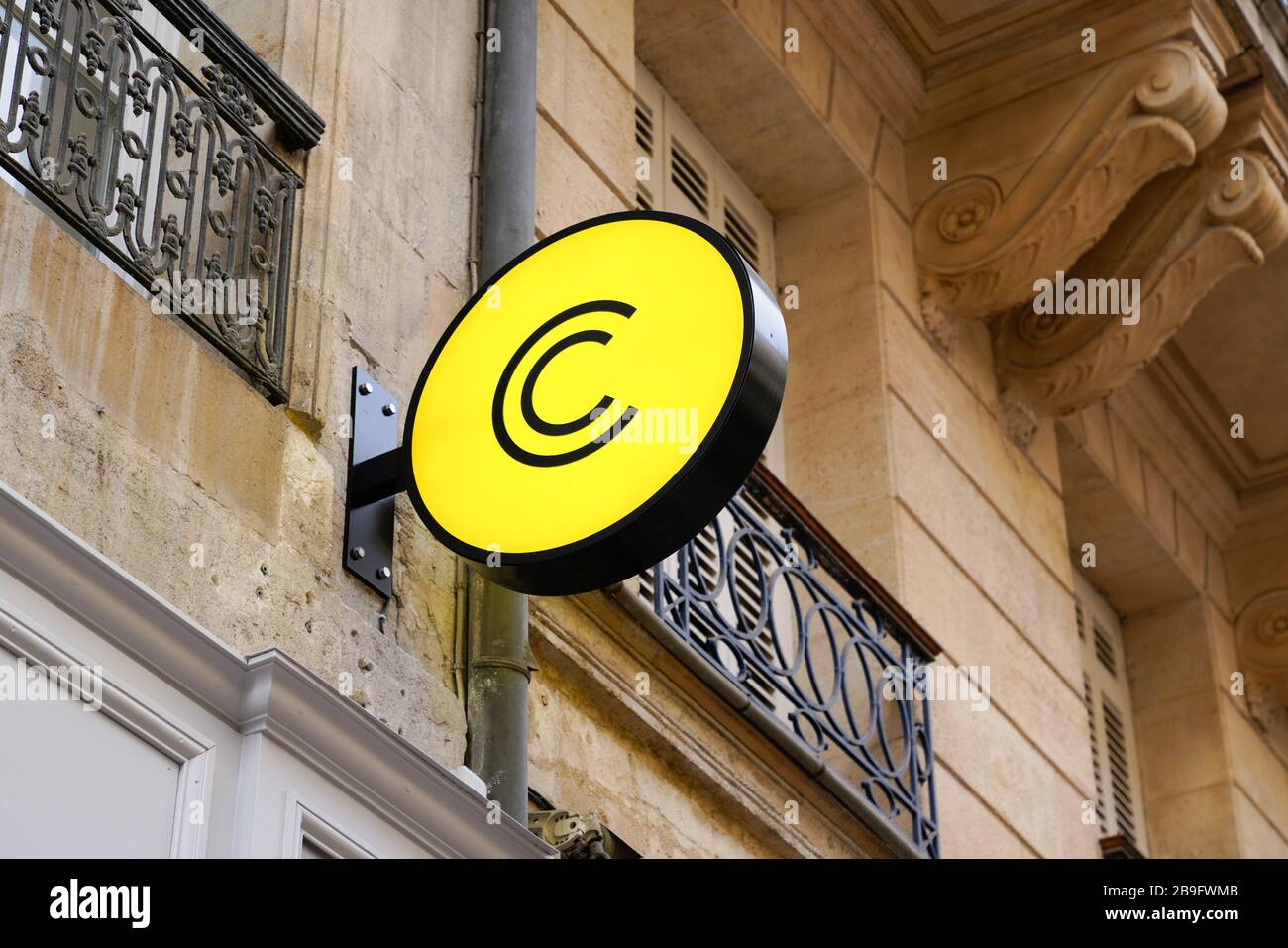 Bordeaux , Aquitaine / France - 10 30 2019 : cache cache logo store ...