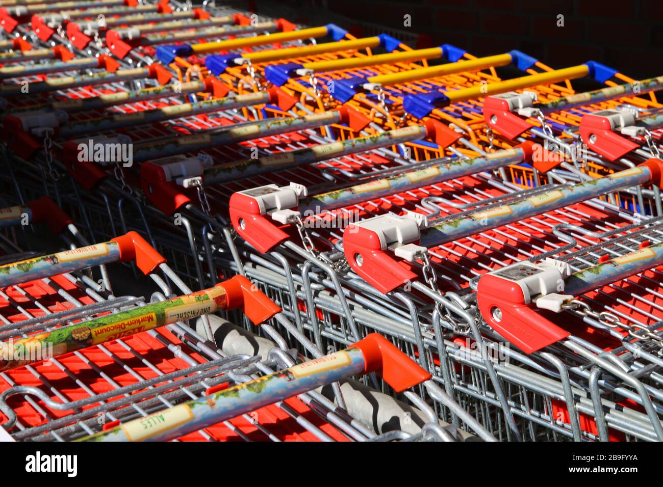 Discounter supermarket germany german hi-res stock photography and ...