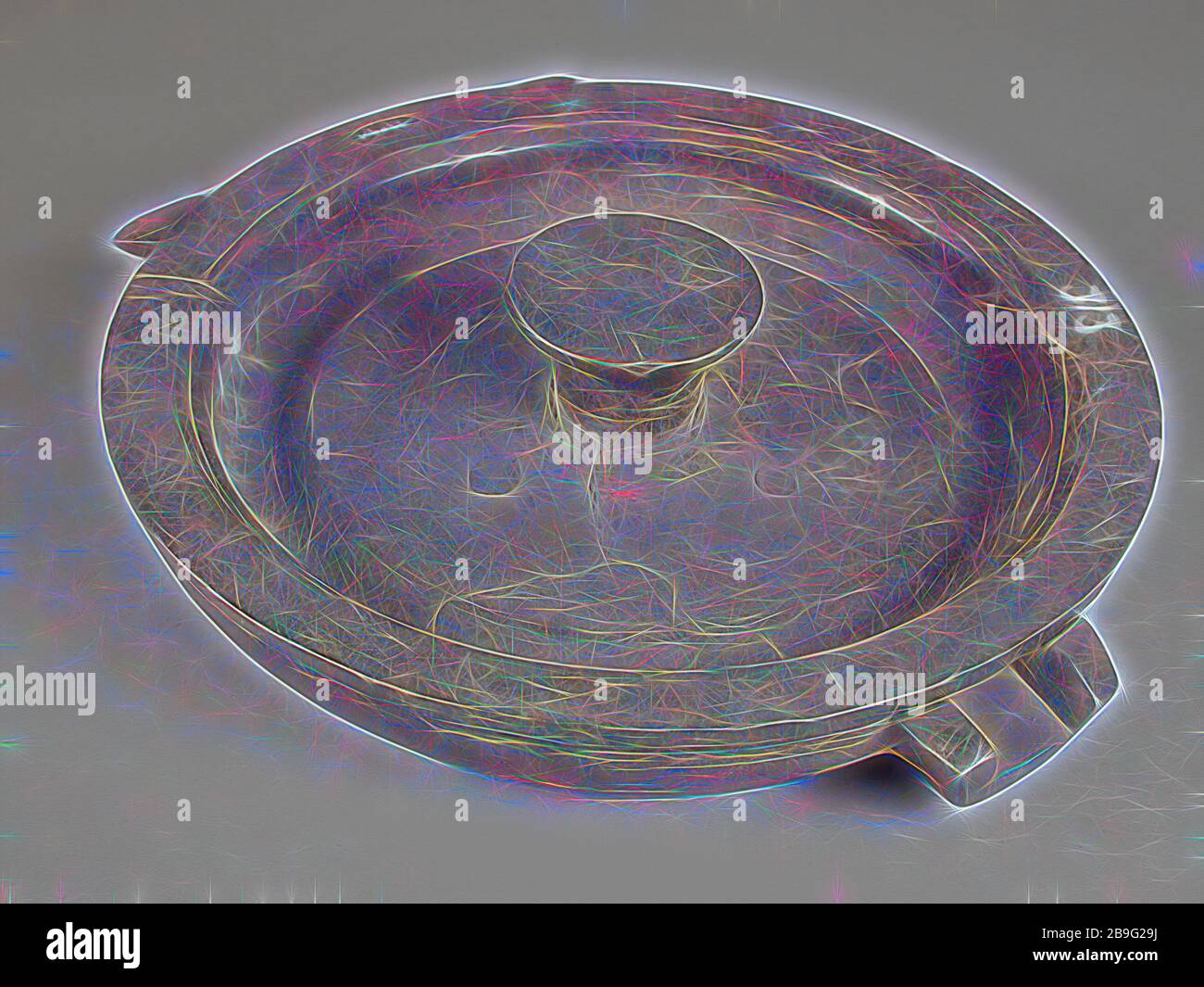 Large convex pot hi-res stock photography and images - Alamy