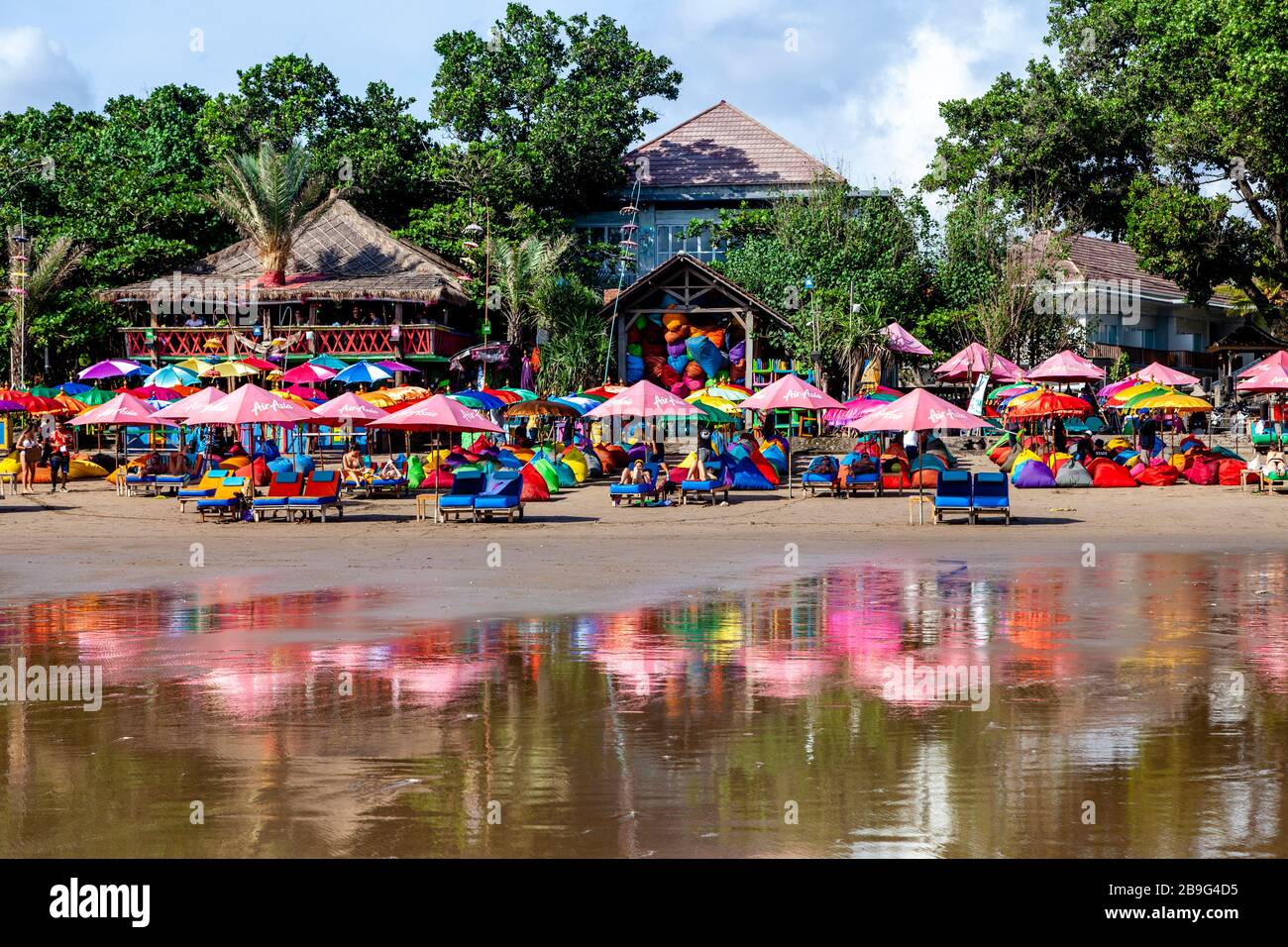 Seminyak beach umbrellas hi-res stock photography and images - Alamy