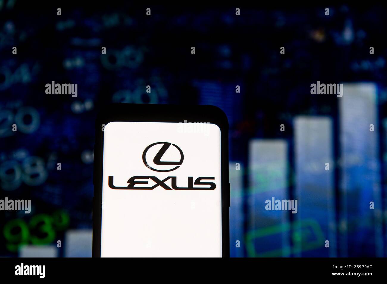 Lexus logo hi-res stock photography and images - Alamy