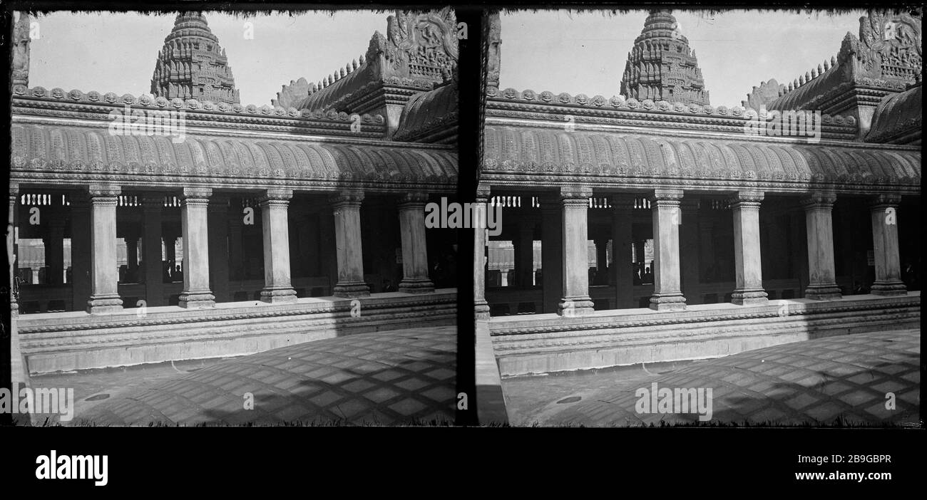 Exposition coloniale de paris hi-res stock photography and images - Alamy