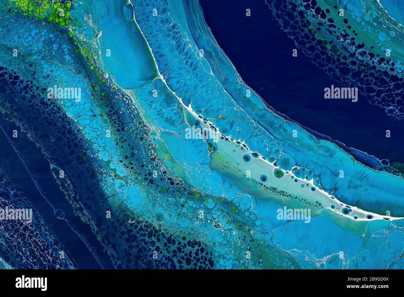 Turquoise curved pattern hi-res stock photography and images - Alamy