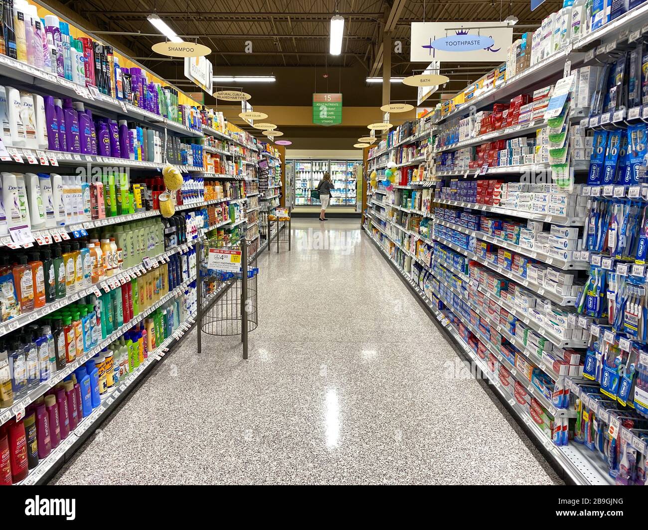 Skin care aisle hi-res stock photography and images - Alamy