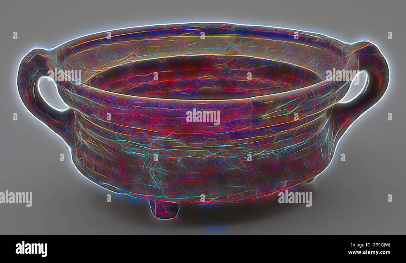 Cooking pot of light red earthenware, two pinched ears, three legs ...