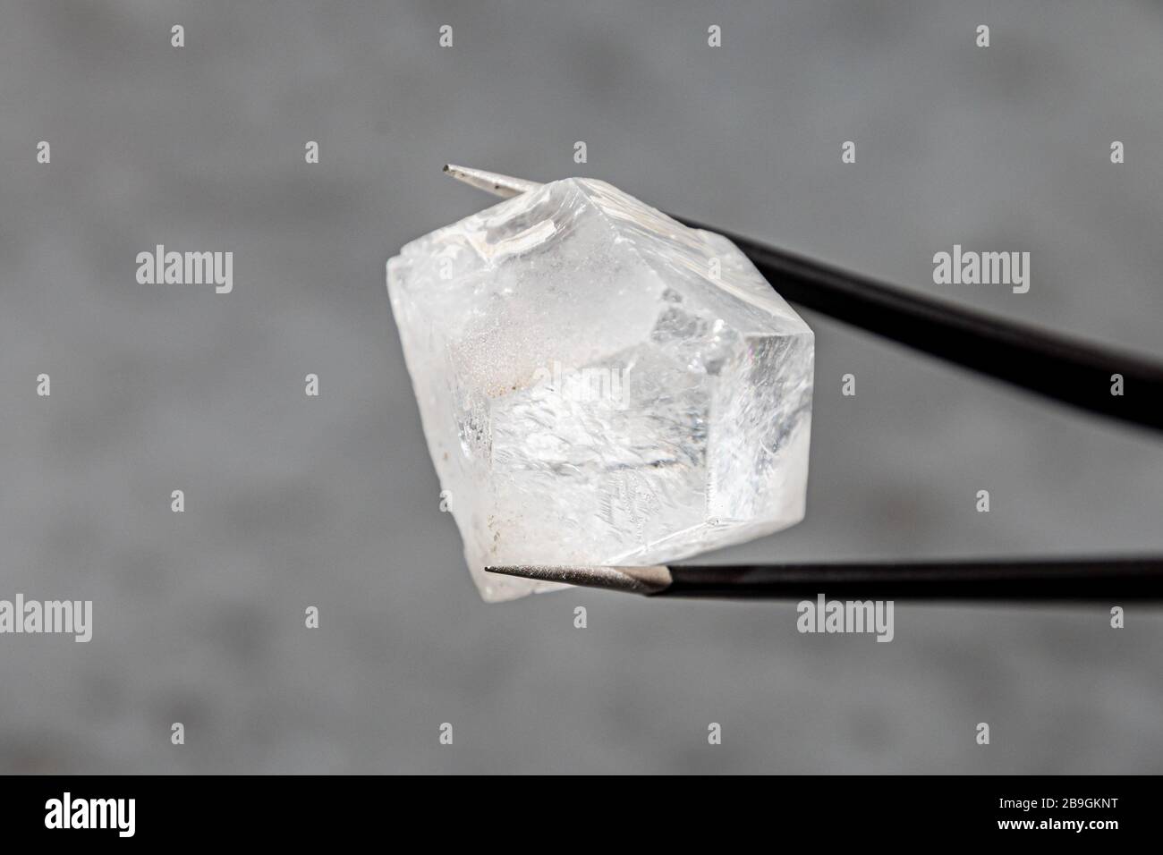 Raw diamond uncut hi-res stock photography and images - Alamy