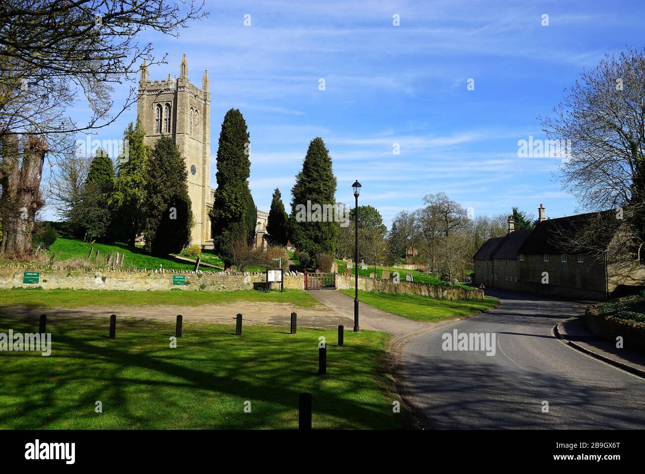Odell village hi-res stock photography and images - Alamy