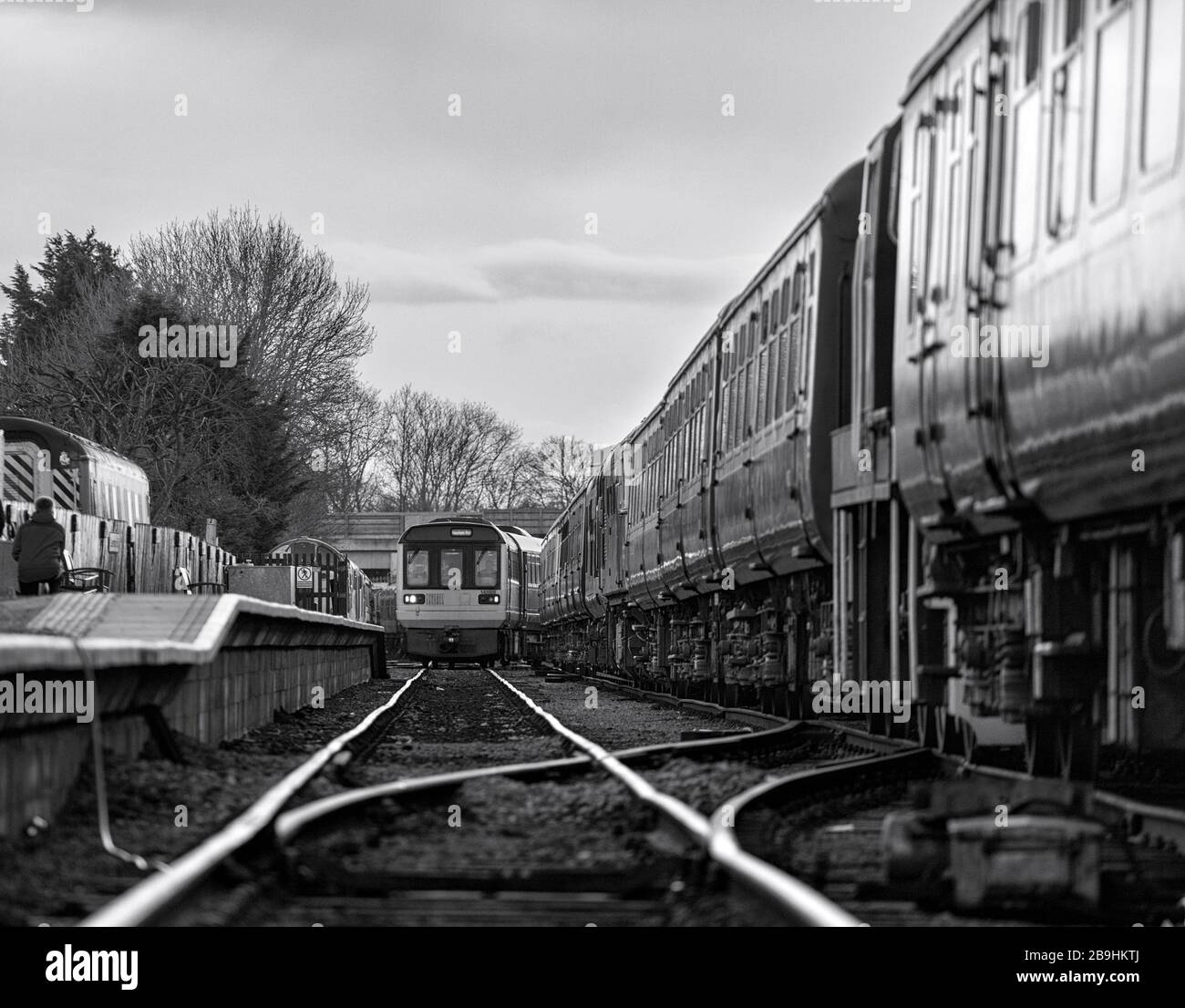 Former Northern rail class 142 pacer trains 142028 + 142060 arriving ...