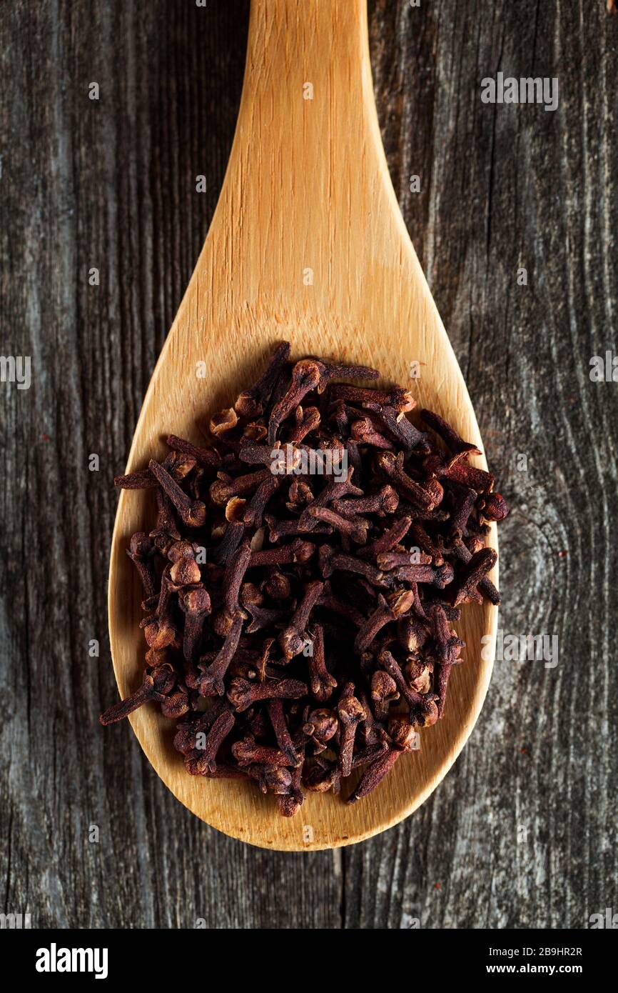 Clove spice hi-res stock photography and images - Alamy