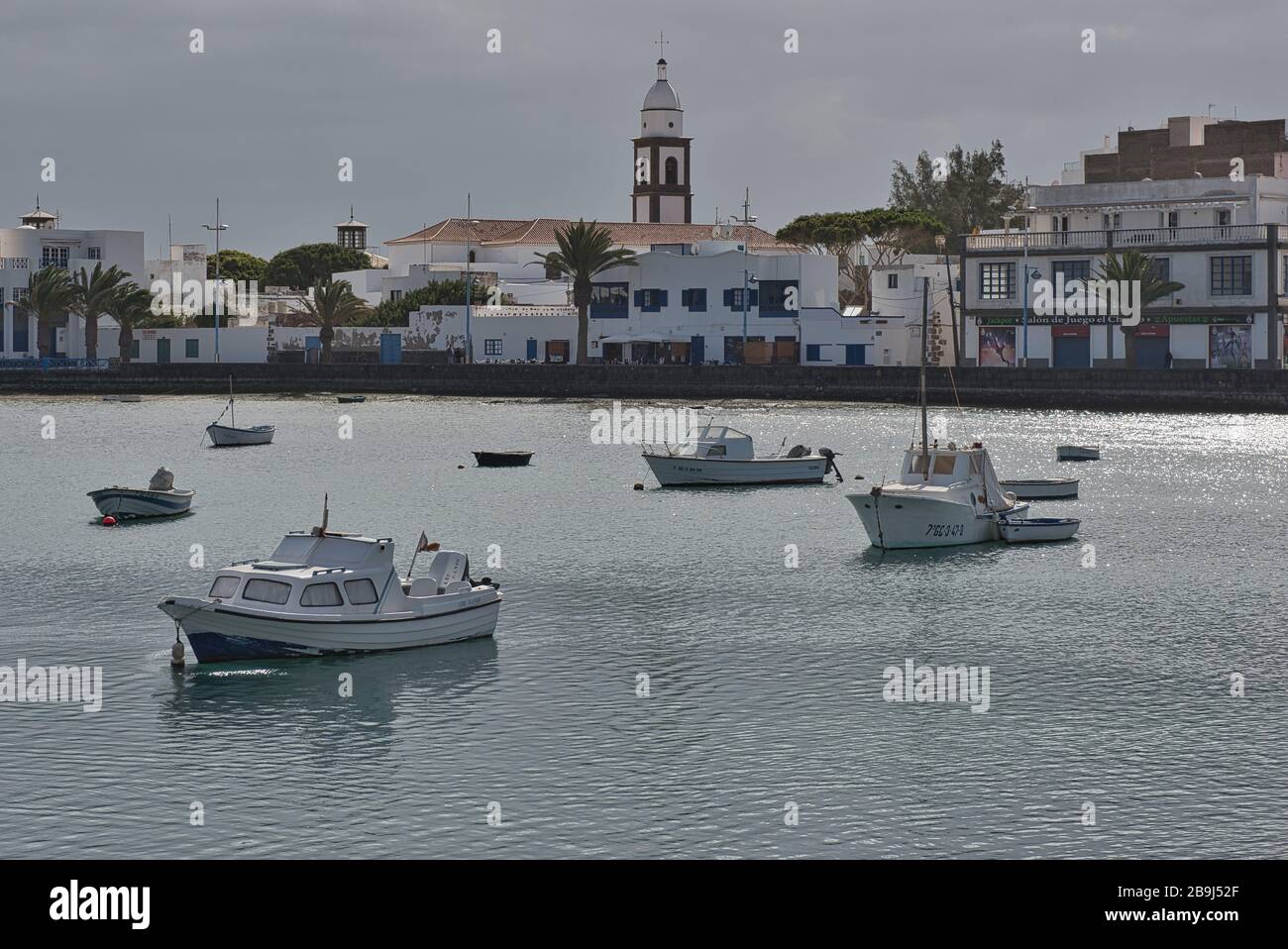Lanzarote arrecife vulkan hi-res stock photography and images - Alamy