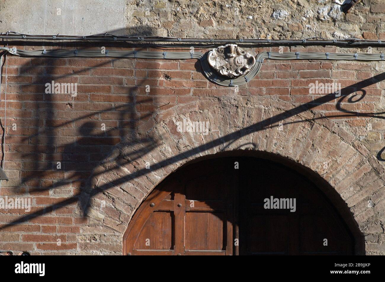 Light above door hi-res stock photography and images - Alamy