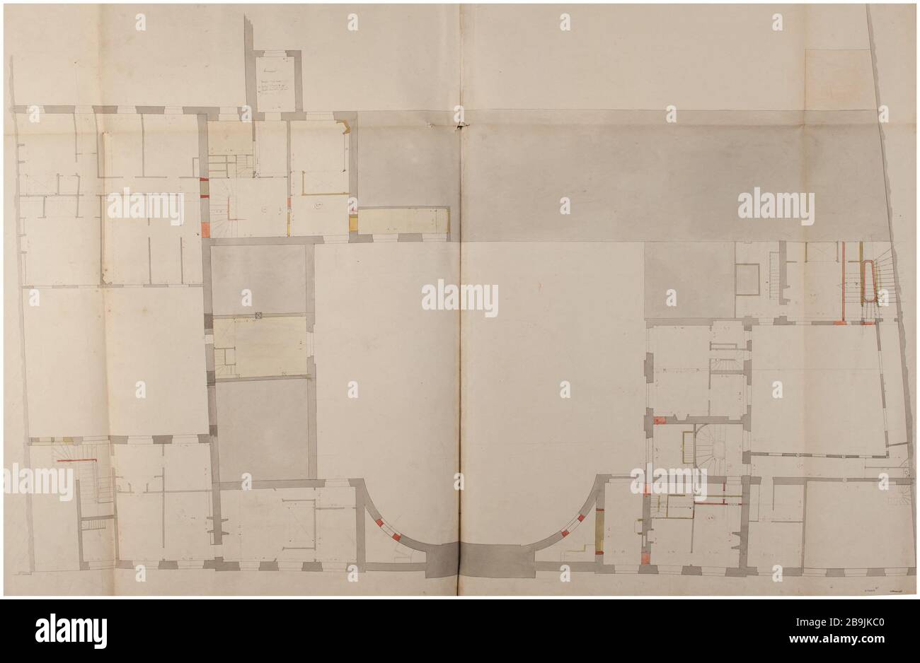 Barracks rue de Tournon: the mezzanine floor plan of the ground floor ...