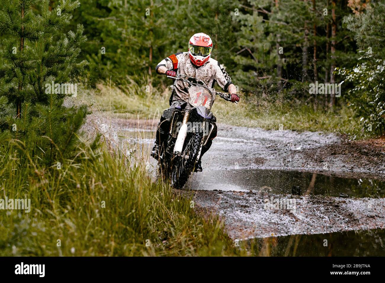Trail enduro hi-res stock photography and images - Alamy