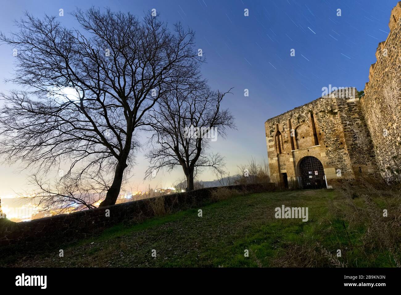 Ravelin hi-res stock photography and images - Alamy