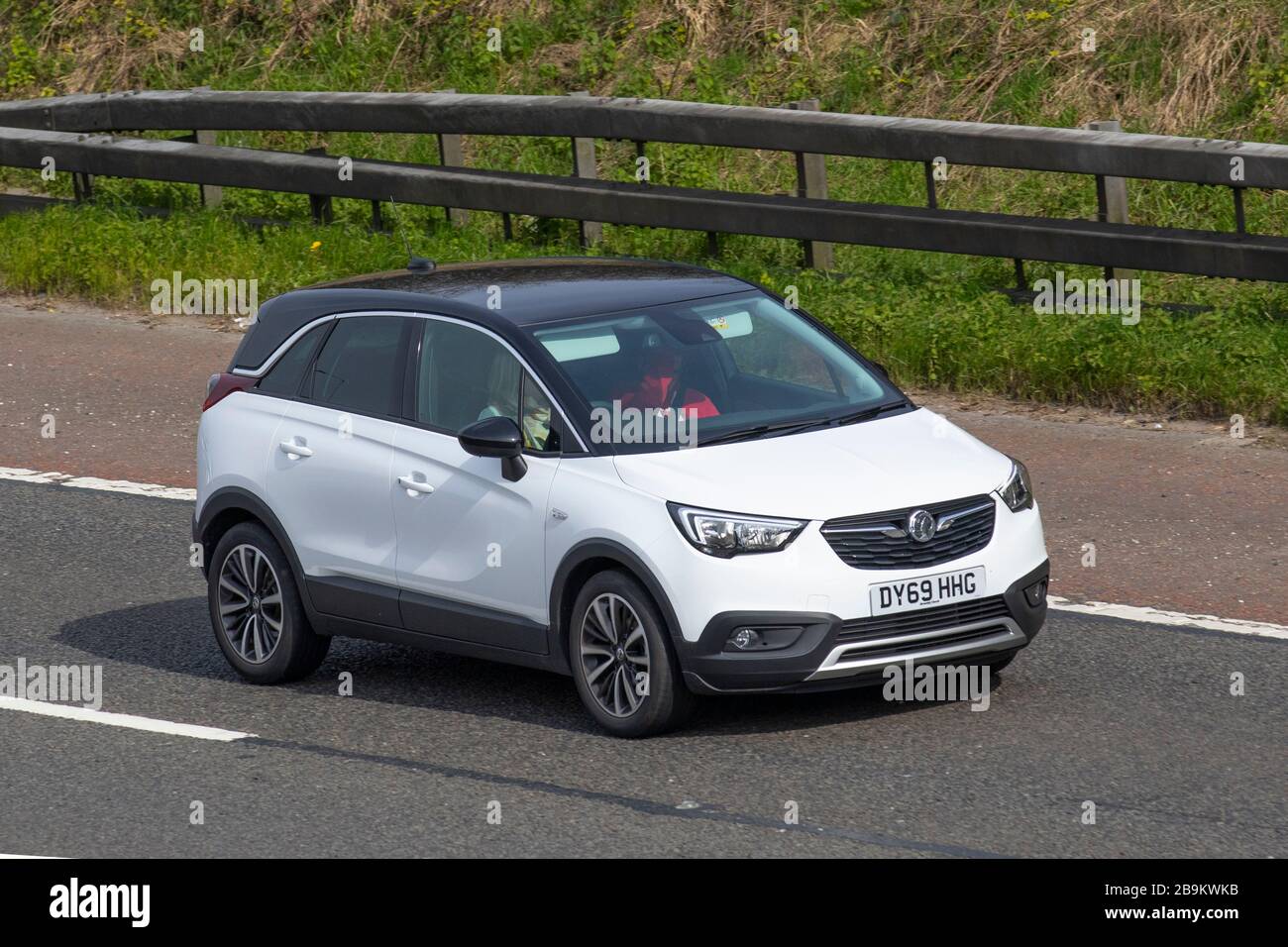 2019 Vauxhall Crossland X Elite; UK Vehicular traffic, road transport ...