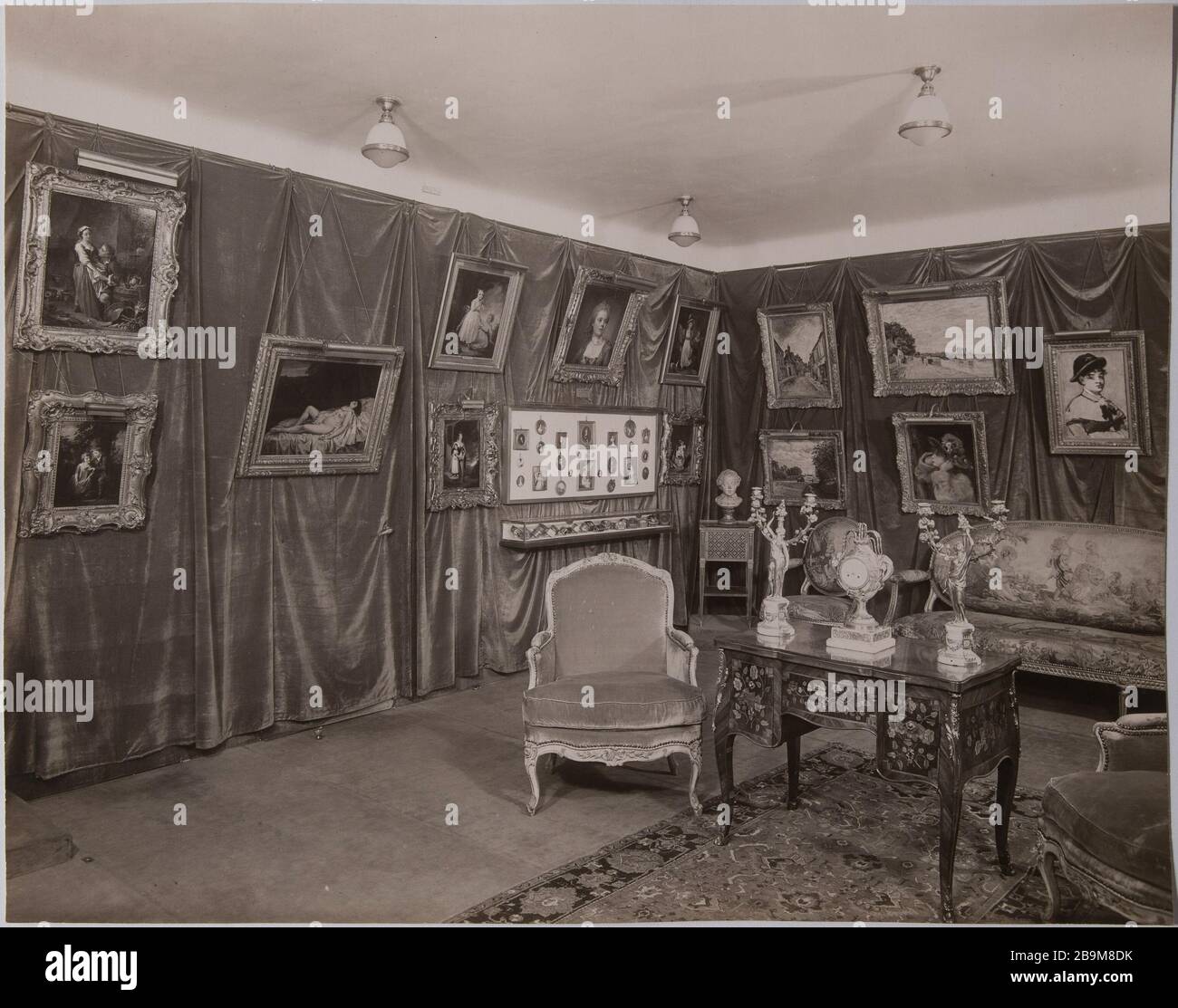 Exposure to luxury Samaritan in spring 1926 Exposition à la Samaritaine ...