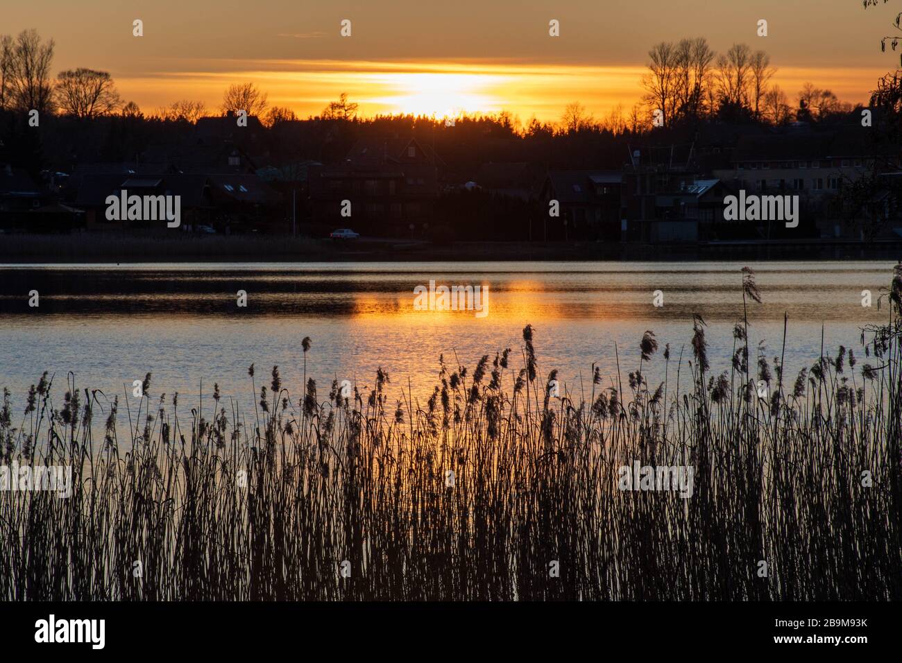 Sunset reflected on the water hi-res stock photography and images - Alamy