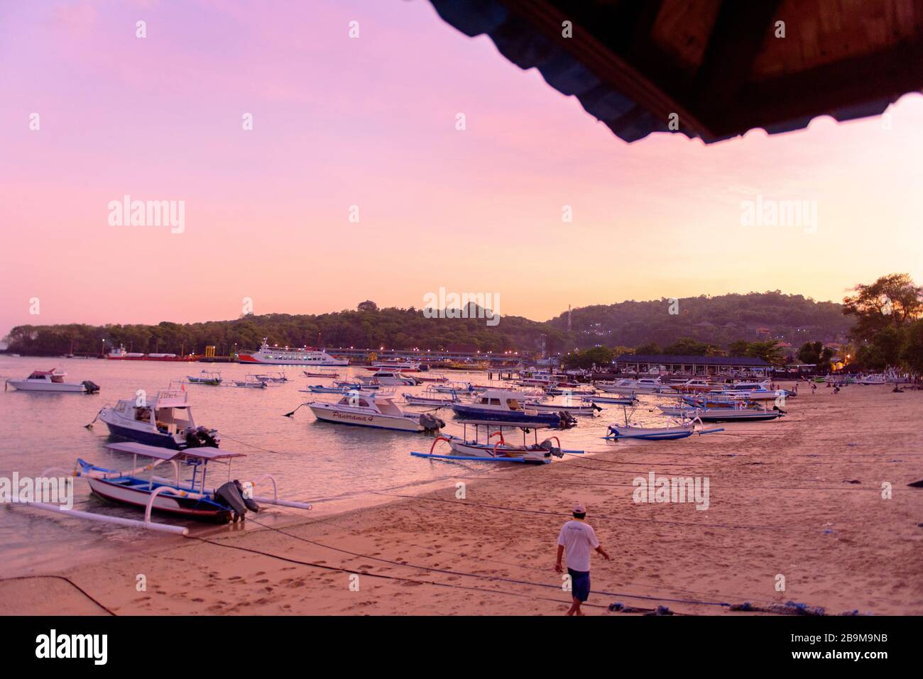 Padang Bai Beach, Indonesia : 2018 MAY 1 : Sunset in the beach of ...