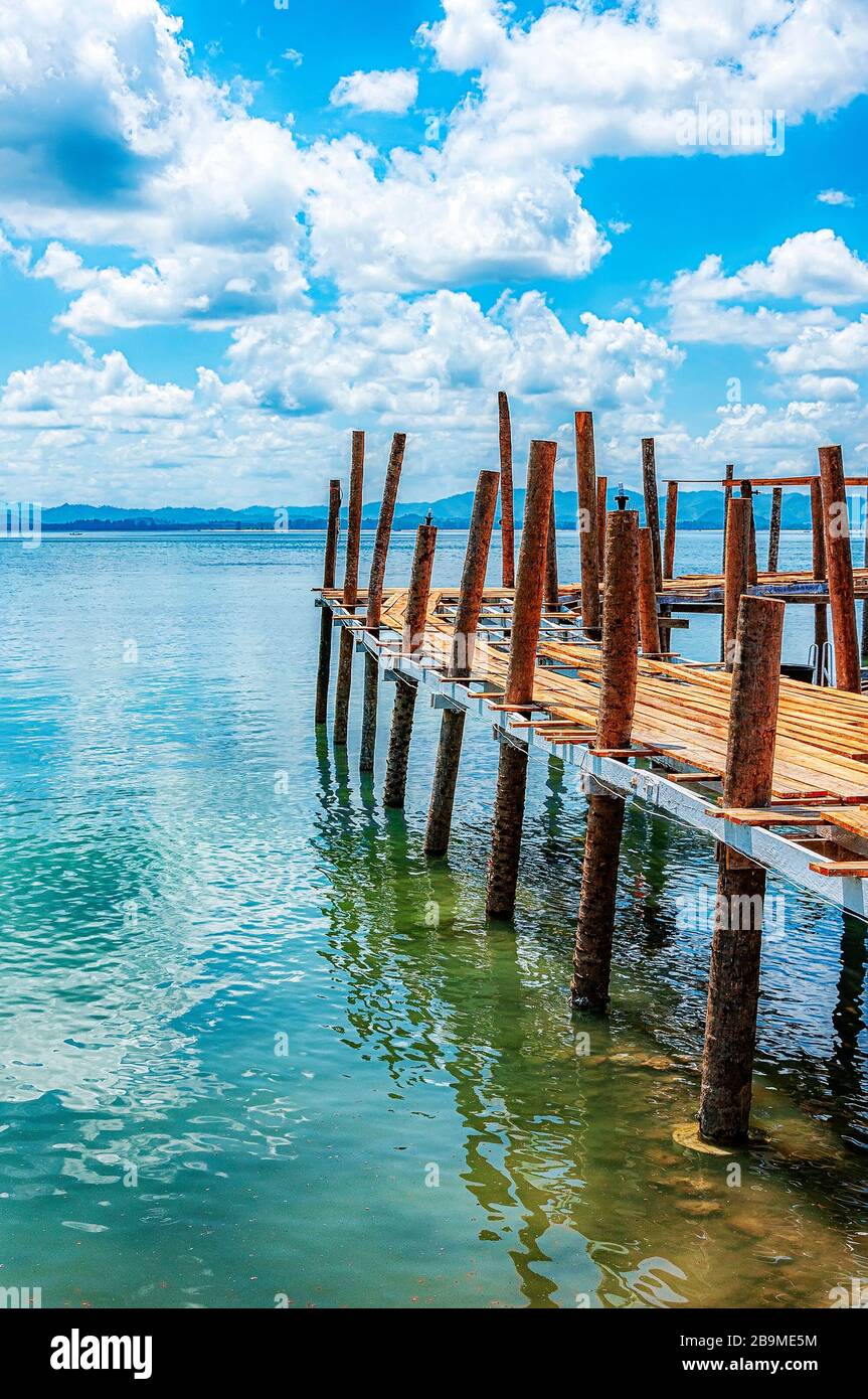 Thailands islands hi-res stock photography and images - Alamy