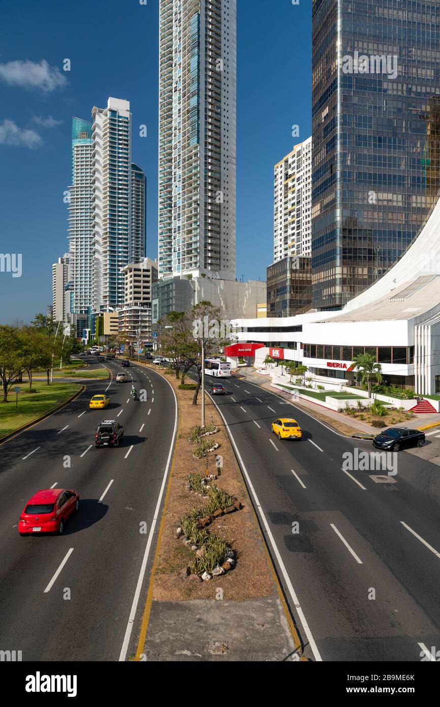 Walkway skyline panama city hi-res stock photography and images - Alamy