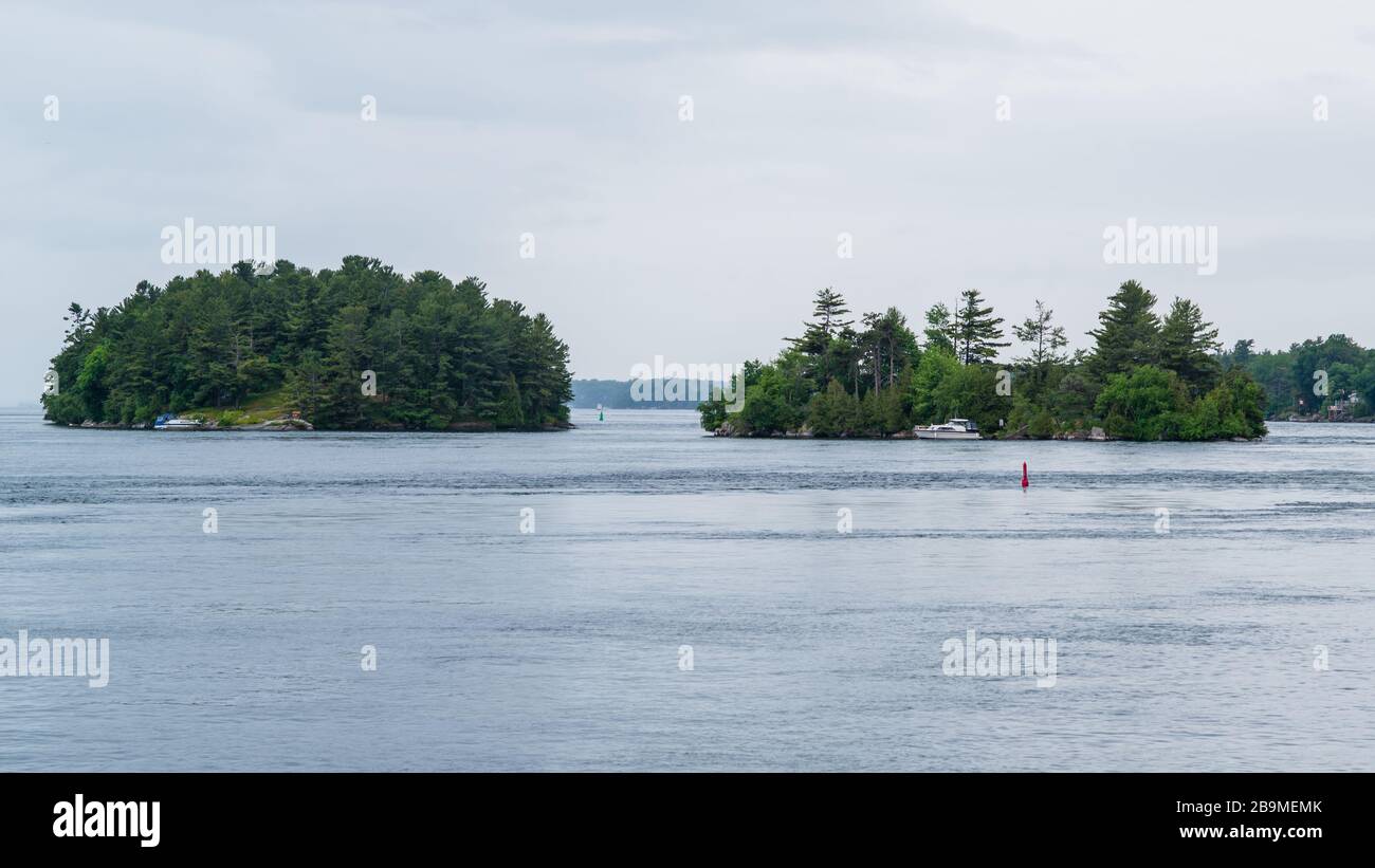 Thousand islands canada aerial hi-res stock photography and images - Alamy