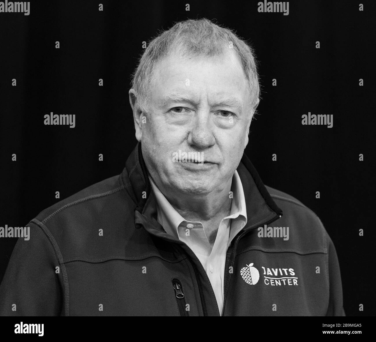Jacob javits convention center Black and White Stock Photos & Images ...