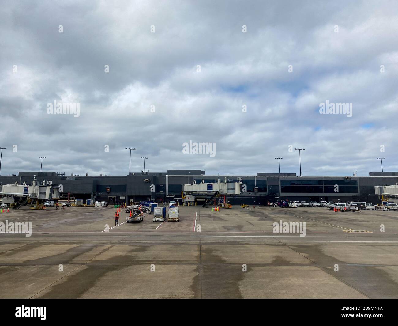 Atlanta, GA/USA-3/21/20: Airplanes parked at the Delta Airlines ...