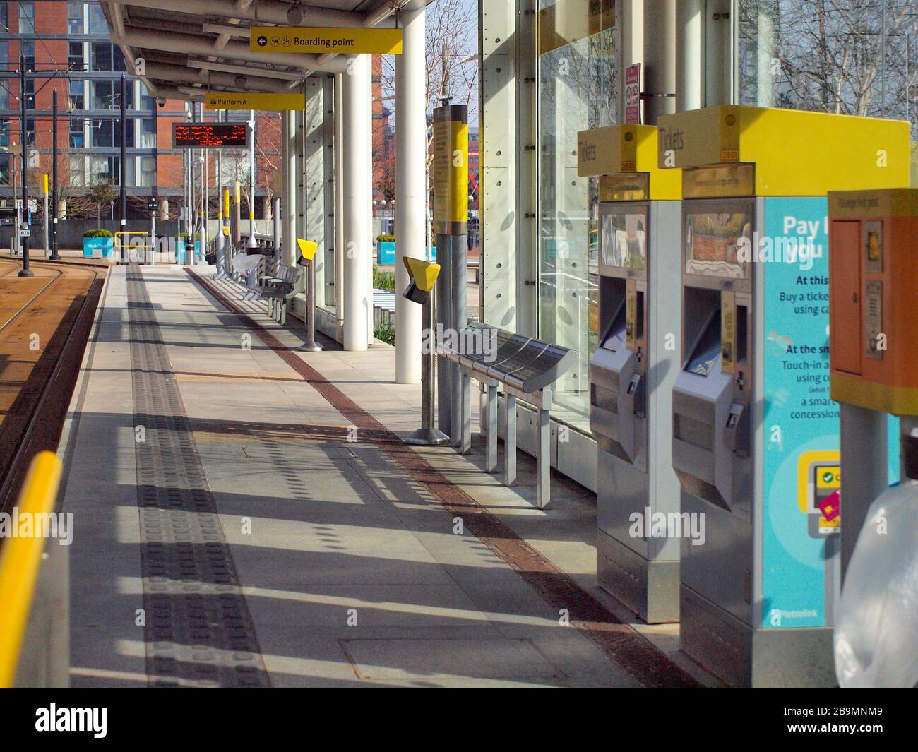 Empty metrolink trams hi-res stock photography and images - Alamy